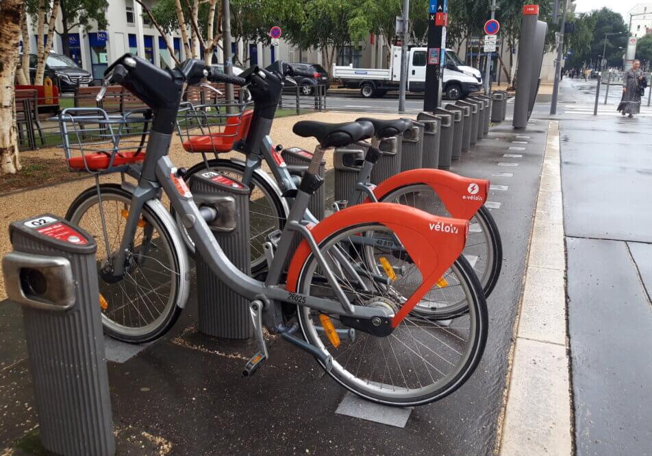 Une balade de Lyon à Miribel : tentez (ou pas) le triathlon urbain