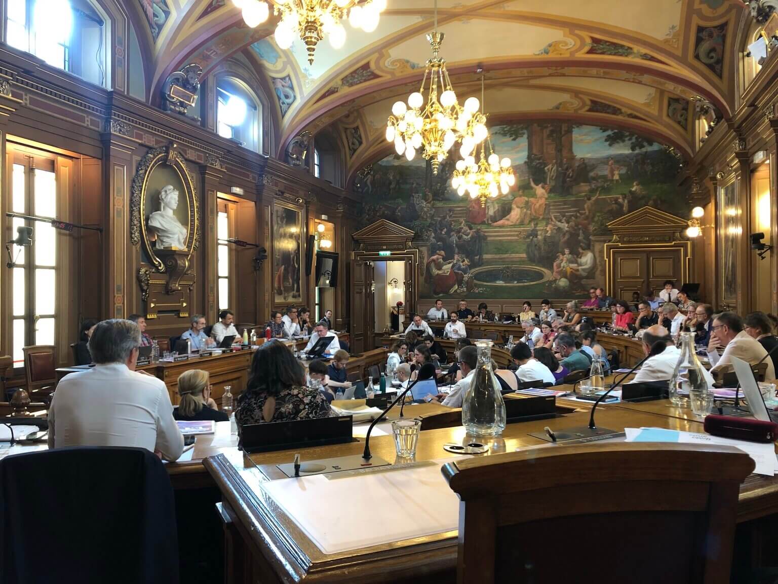 Ce qu'il faut retenir du conseil municipal de Lyon en six points